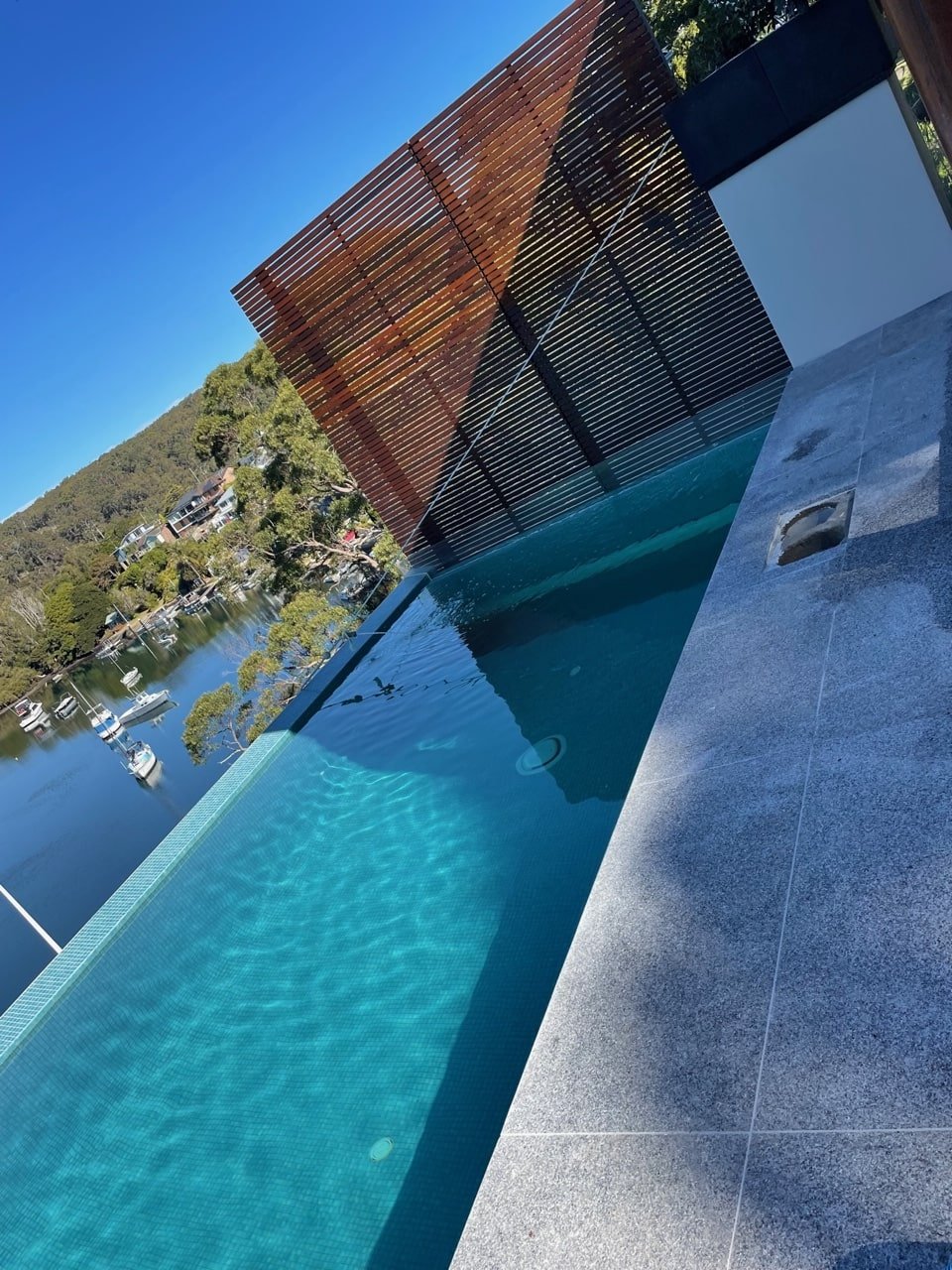 Contact No Limit Building Solutions' Construction Experts